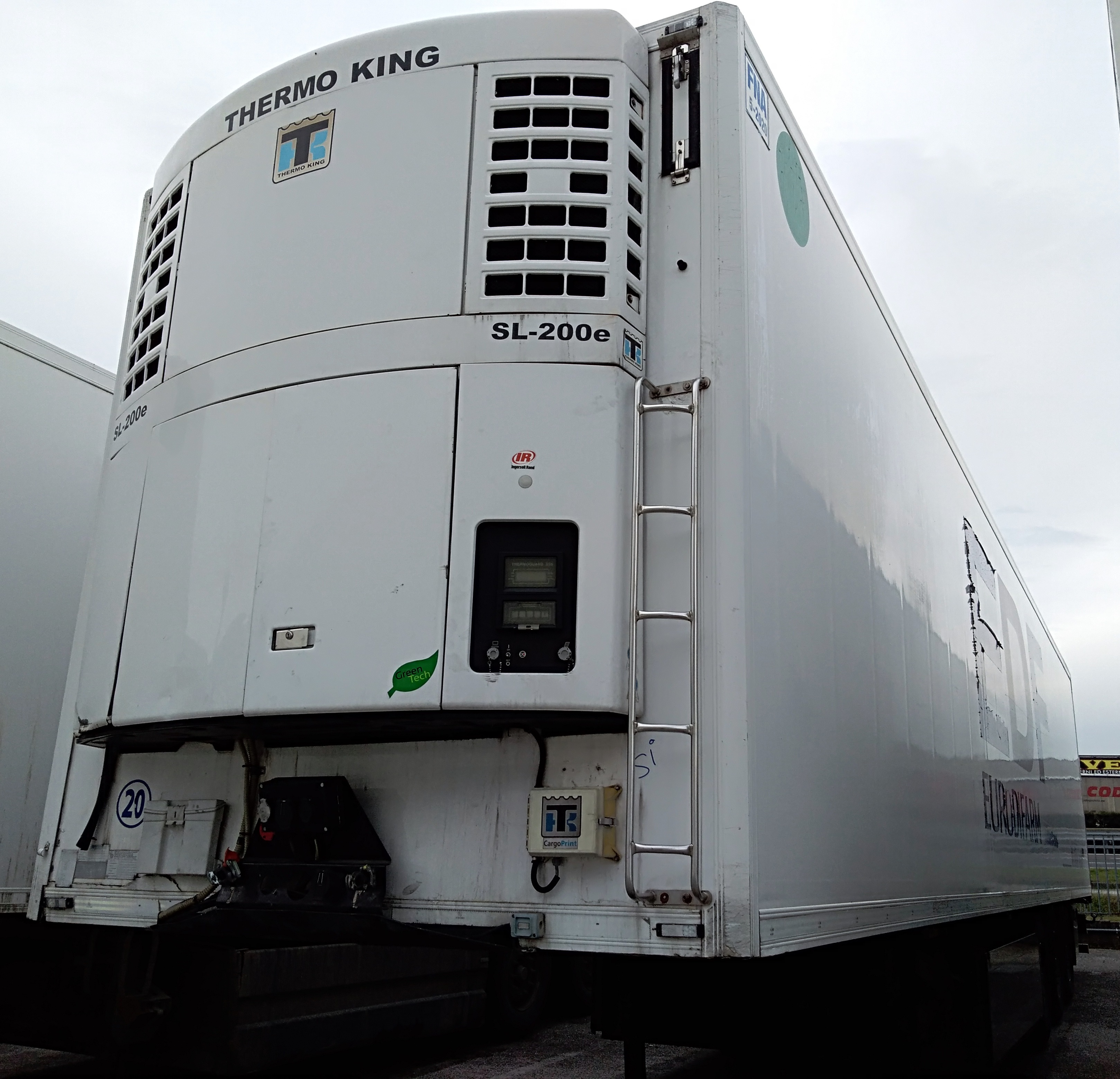 Used Semi-trailers and isothermal cells - Unitrans srl